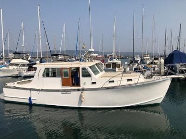 Udjat Cruising Yacht WILBUR 38' 1999 | YATCO