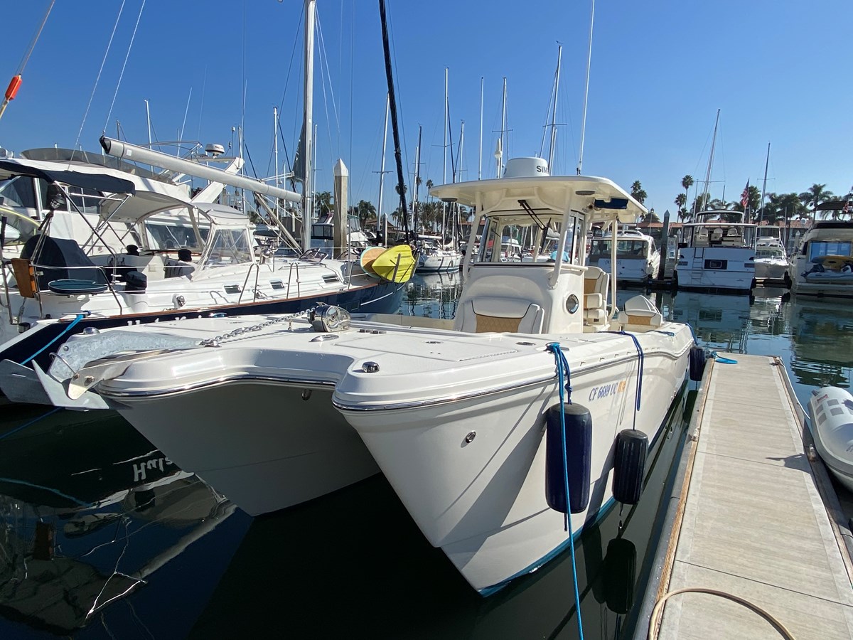 World Cat 295CC Catamaran WORLD CAT 29' 1" 2016 | YATCO