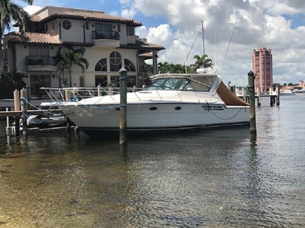 Salt Shaker Cruising Yacht TIARA YACHTS 41' 1997 | YATCO