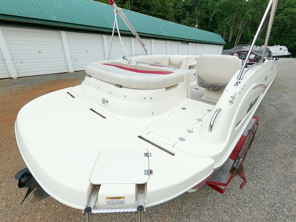 2006 Hurricane FunDeck GS202 Boat HURRICANE 20' 2006 | YATCO