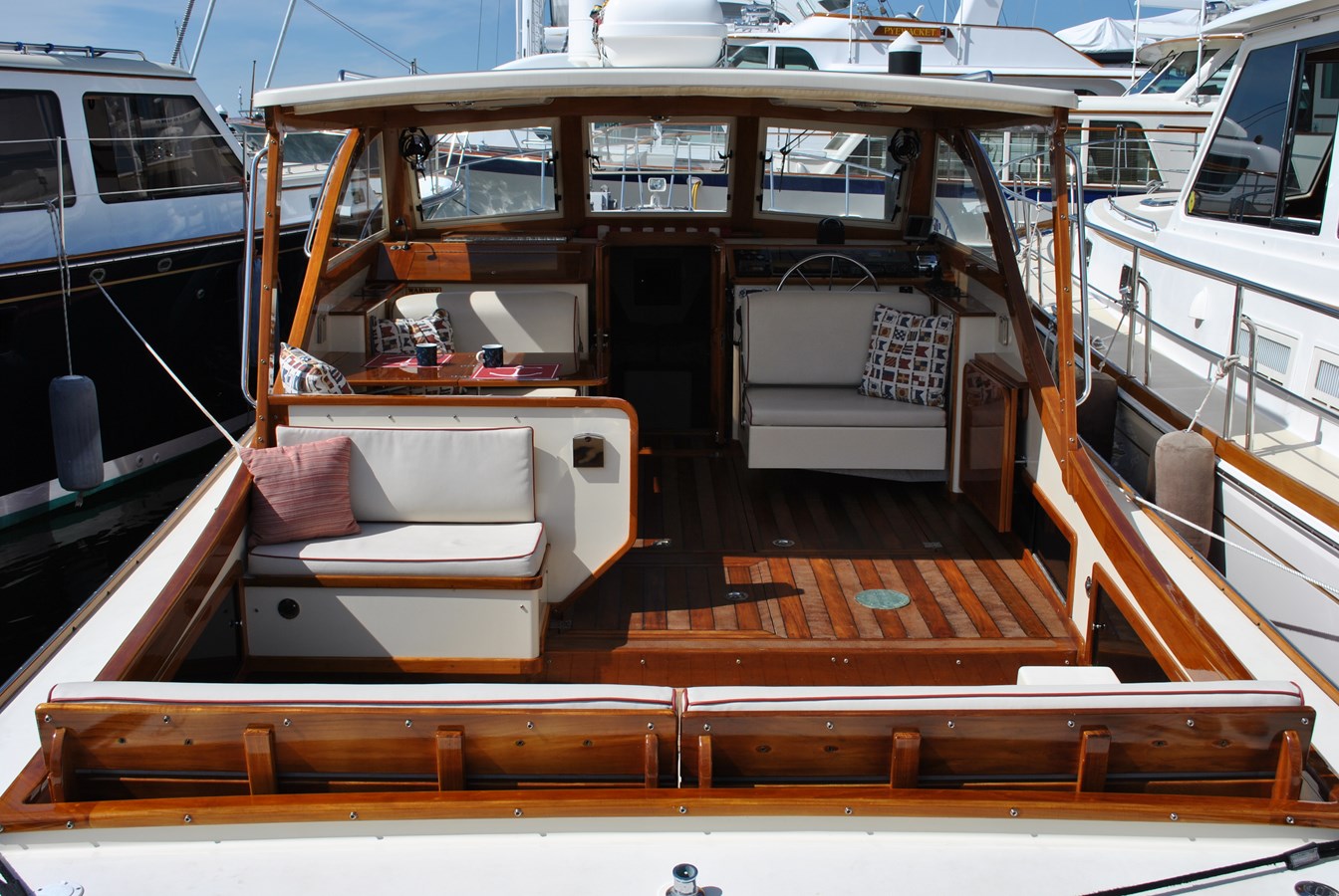 AUGUST Cruising Yacht ELLIS BOAT CO INC 36' 2006 | YATCO