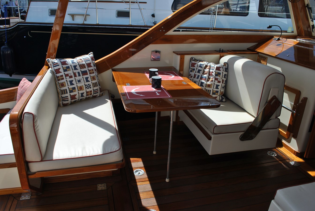 AUGUST Cruising Yacht ELLIS BOAT CO INC 36' 2006 | YATCO
