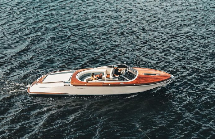 No Name Cruising Yacht RIVA YACHT 33' 2015 | YATCO