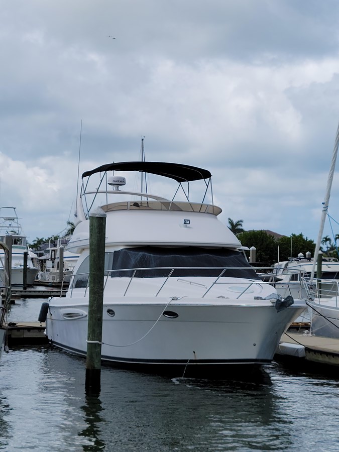 THE SYLVIA Motor Yacht MERIDIAN 38' 2003 | YATCO