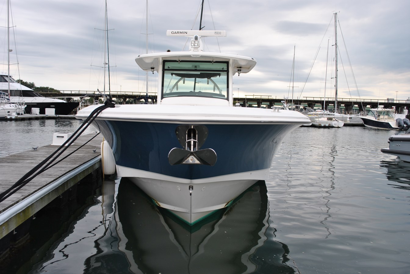 ELISE Boat BOSTON WHALER 37' 6" 2014 | YATCO