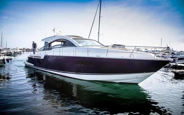 FAIRLINE TARGA 58 GT Motor Yacht FAIRLINE 59' 4" 2012 | YATCO