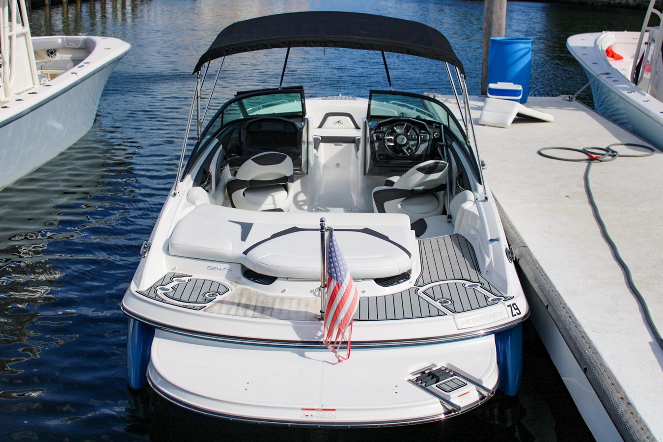 22' MONTEREY 224FS 2018 Boat MONTEREY 22' 2018 | YATCO