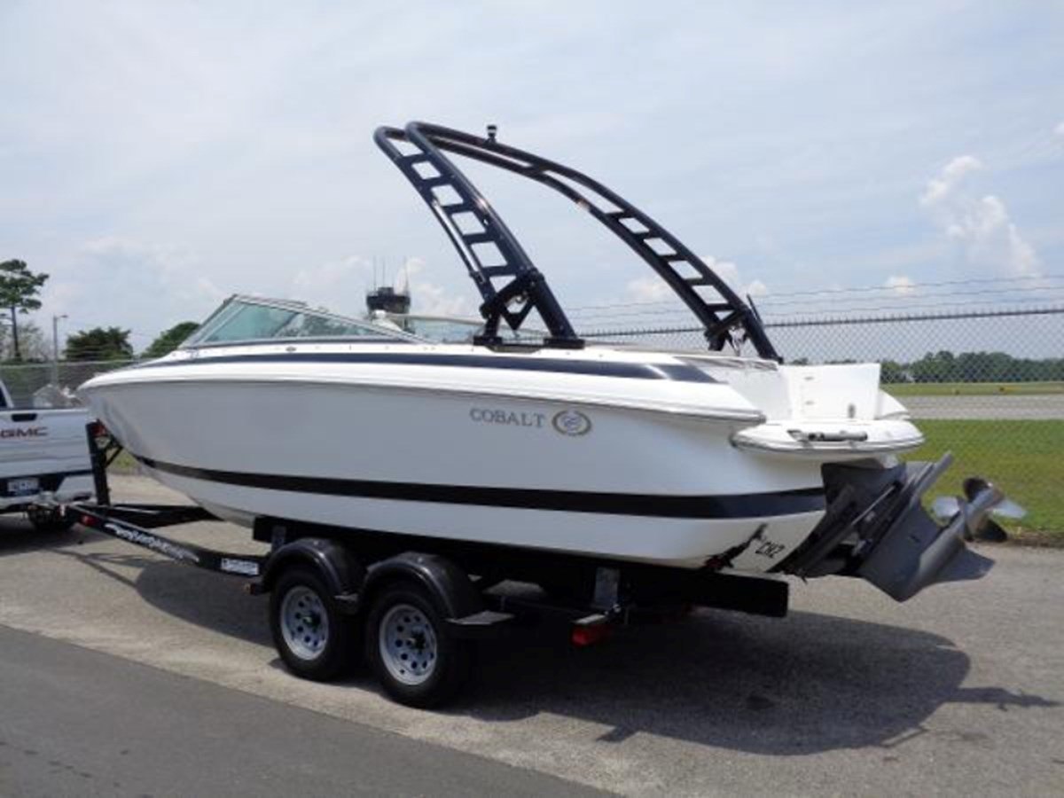 226 Boat COBALT 22' 6" 2002 | YATCO