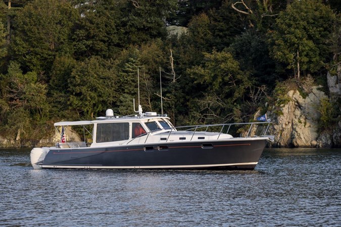 2018 MJM 43z Outboard Cruising Yacht MJM YACHTS 43' 2018 | YATCO