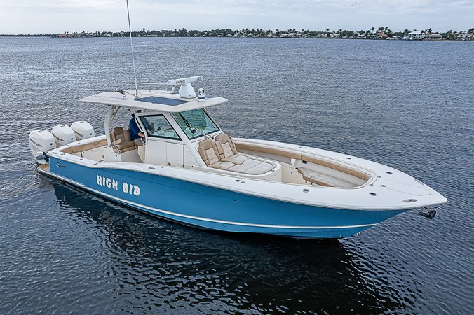 High Bid Boat SCOUT BOATS 35' 2018 | YATCO