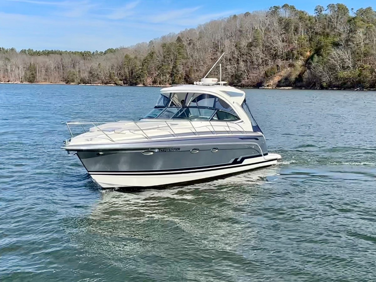 2020 Formula 34 PC | Superyacht Sales and Charter