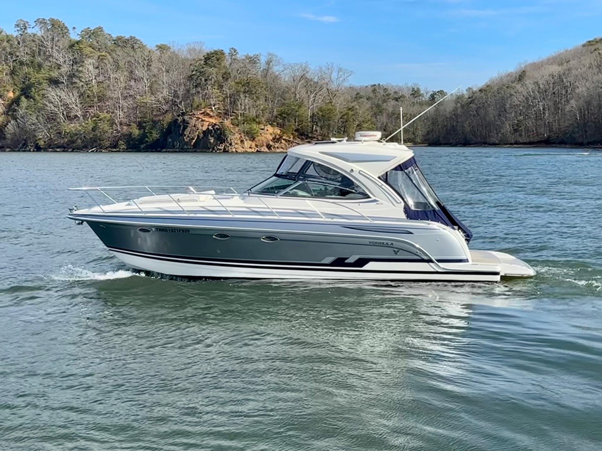 2020 Formula 34 PC | Superyacht Sales and Charter