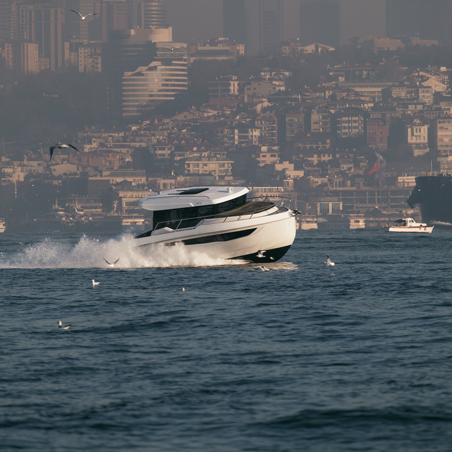 V30 HT Weekender Yacht for Sale | 30' VENTO