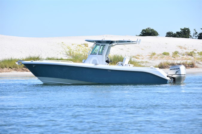 2007 Everglades 260 CC Boat EVERGLADES 27' 2007 | YATCO