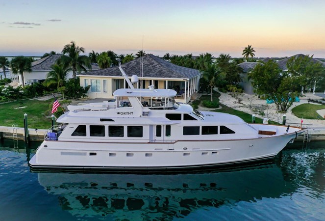 WORTHY Motor Yacht BURGER BOAT COMPANY 85' 2000 | YATCO