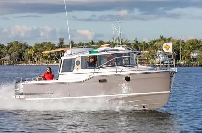 2025 Ranger Tugs R-23 - Jensen Beach, FL Yacht for Sale | 23' RANGER TUGS