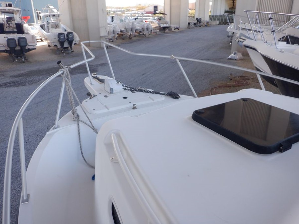 1999 Mako 293 Walkaround | Superyacht Sales and Charter