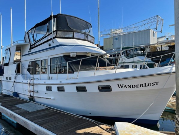Wanderlust Motor Yacht CHB 42' 1985 | YATCO
