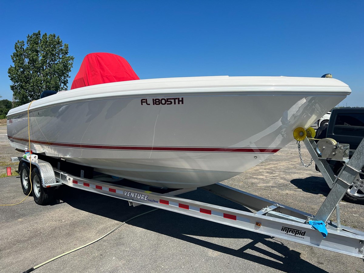 2010 INTREPID POWERBOATS INC. Yacht for Sale | 25' Boat New York 412228 ...