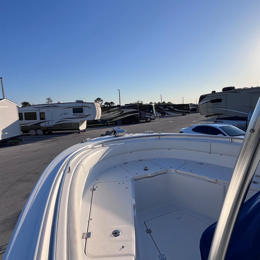 2013 ROBALO Yacht for Sale | 24' Motor Yacht Florida 412692 | YATCO