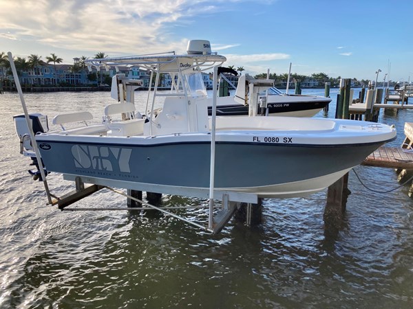 2021 25' DUSKY in Boca Raton Florida United States (413006) | YachtsBlue