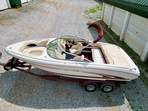 1999 SeaRay 210 Signature BR NLDF Boat SEA RAY 21' 1999 | YATCO