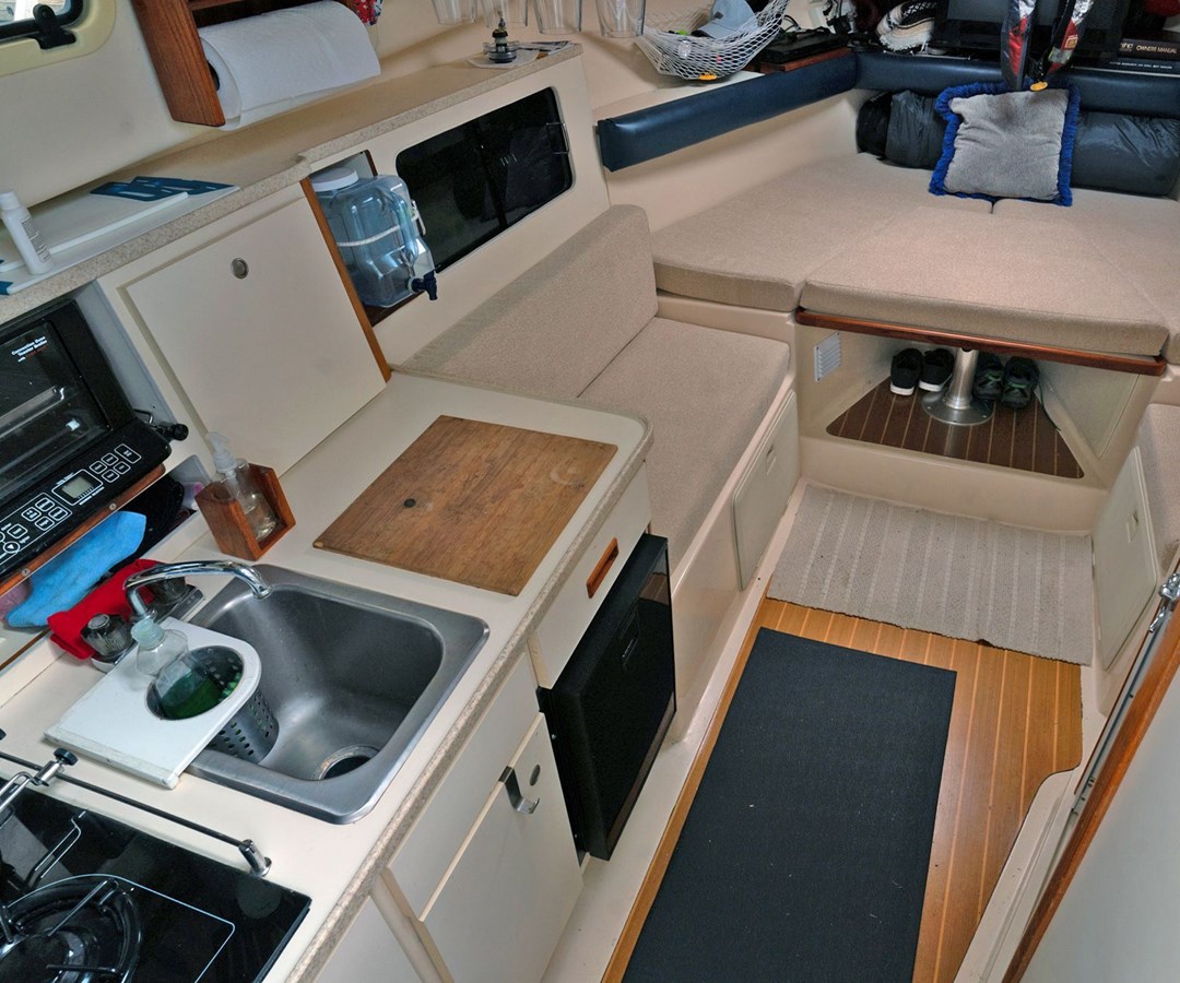 1998 MAINSHIP Yacht for Sale | 30' Trawler Yacht Washington 415289 | YATCO