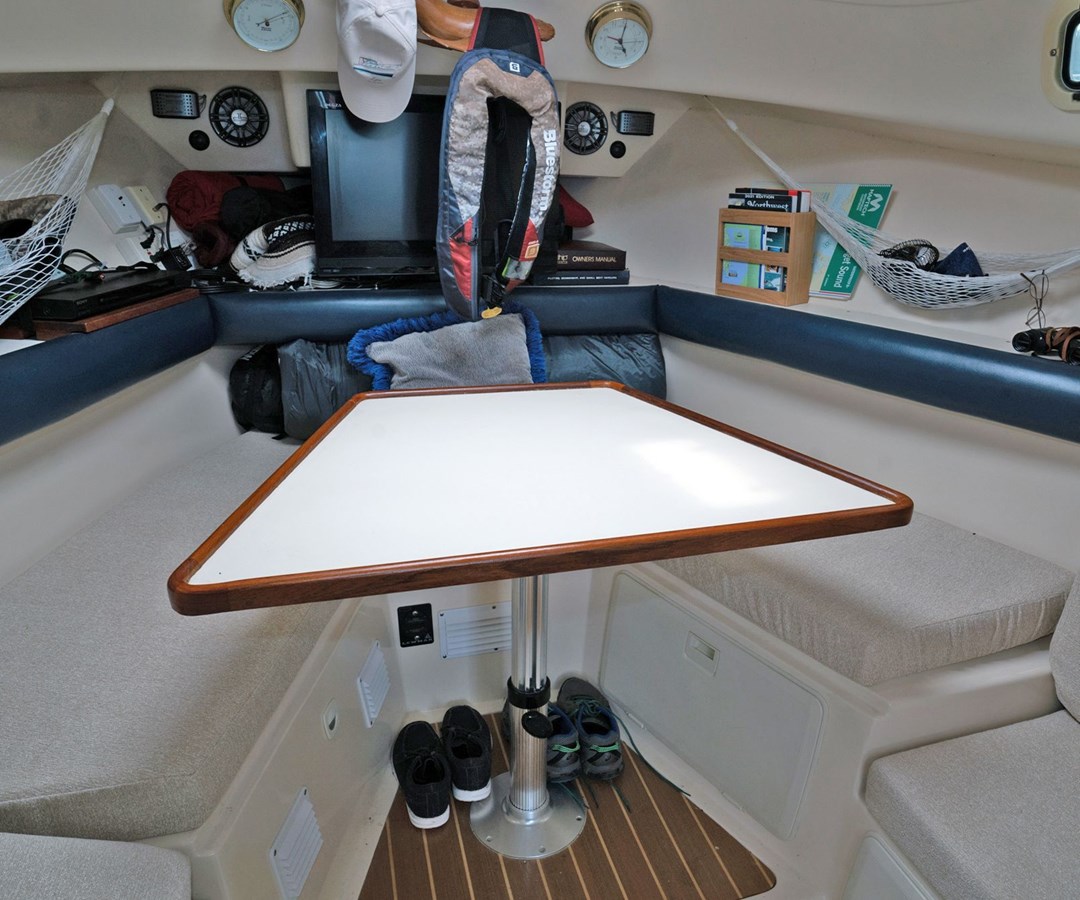 1998 MAINSHIP Yacht for Sale | 30' Trawler Yacht Washington 415289 | YATCO