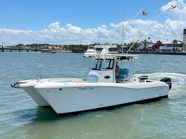 2010 WORLD CAT Yacht for Sale | 29' Catamaran Florida 416968 | YATCO