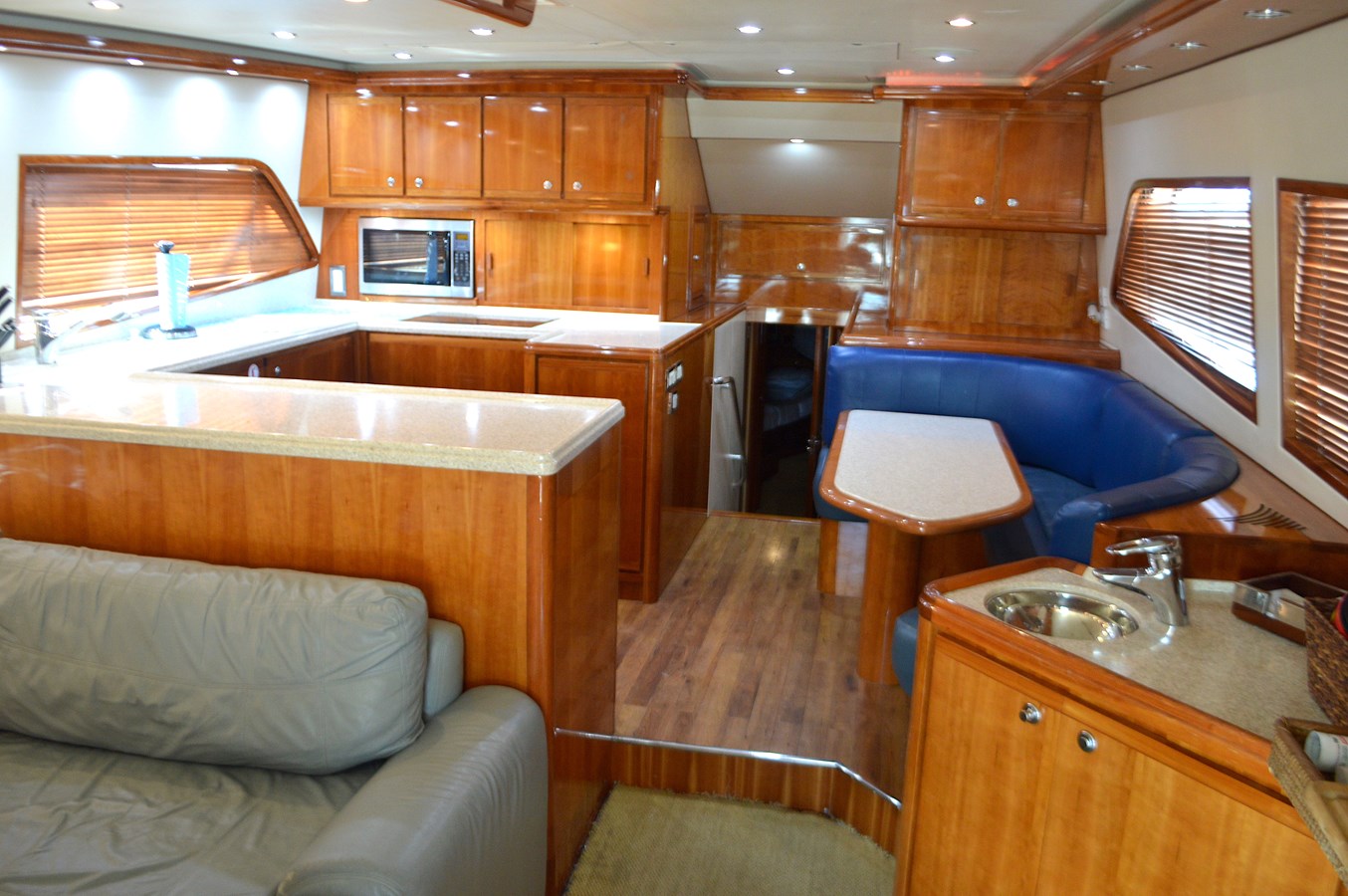 2004 BERTRAM Yacht for Sale | 57' Sport Fisherman Florida 441990 | YATCO