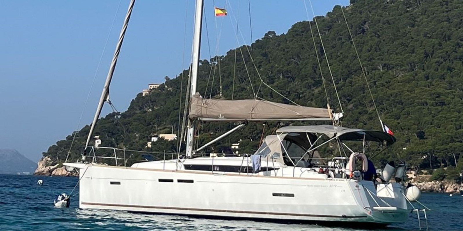 2017 JEANNEAU Yacht for Sale | 41' 11" Sloop Spain 446098 | YATCO