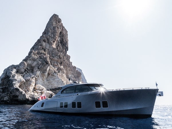 2025 ZEELANDER YACHTS Yacht for Sale | 66' 8" Motor Boat US Virgin ...