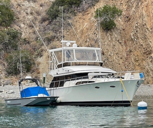 1998 Mikelson 43 Sportfisher Sport Fisherman MIKELSON 43' 1998 | YATCO