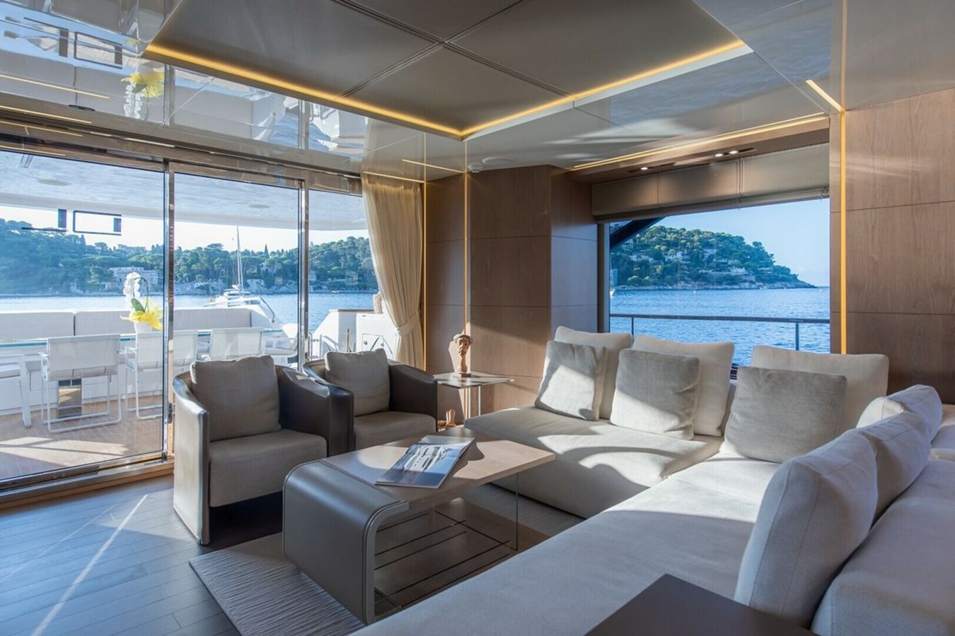 2015 DL YACHTS - DREAMLINE Yacht for Sale | 85' 4" Motor Yacht Italy 456658 | YATCO