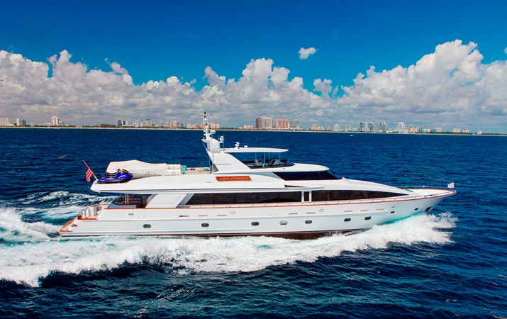 ASPEN ALTERNATIVE Motor Yacht SOVEREIGN YACHTS 120' 2002 | YATCO