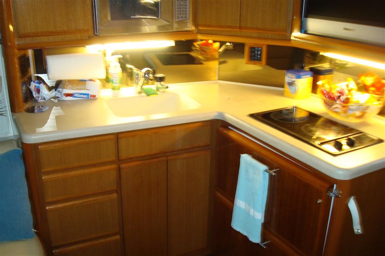 Family Tradition Cruising Yacht VIKING 43' 2001 | YATCO